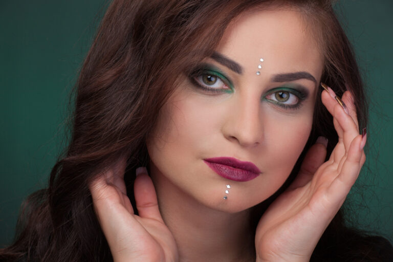 Tips for Mastering Facial Expressions for Stunning Photos